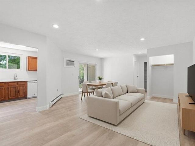 Fellsview Ter Apt,stoneham, Condo For Sale