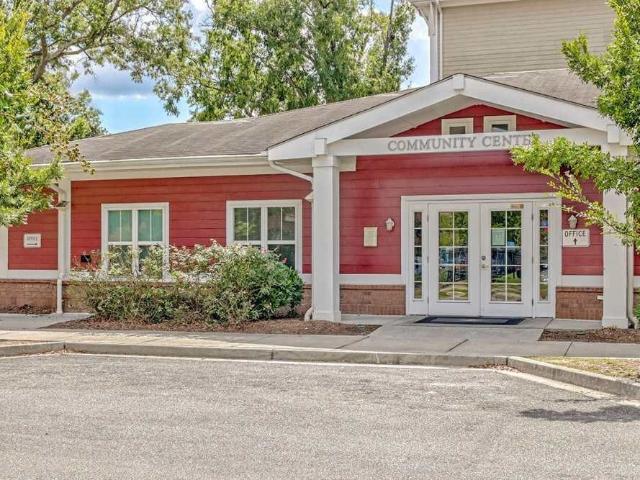 Fellwood II 3 Bedroom Apartment for Rent at 1325 Exley St, Savannah, GA 31415 West Savannah
