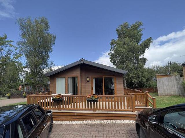 Felmoor Holiday Park, Felton, 2 Bedroom Lodge