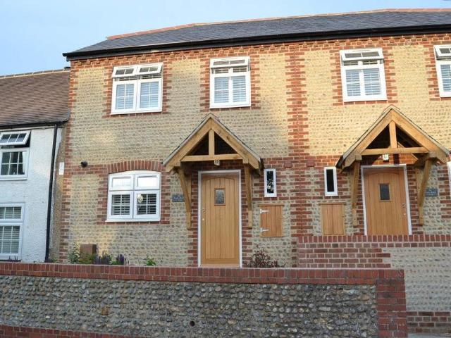 Felpham Road, Felpham, West Sussex, PO22 7DF