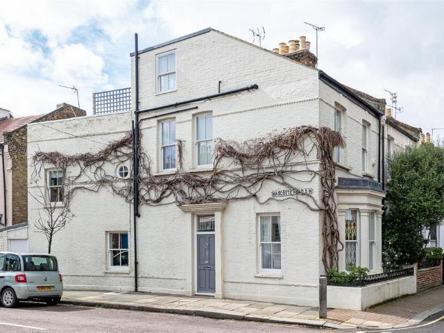 Felsham Road, Putney 4 bed house to rent £4,000 pcm £923 pw