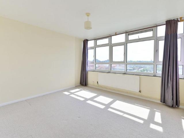 Felsham Road, West Putney, London, SW15 2 bed flat to rent £2,300 pcm £531 pw
