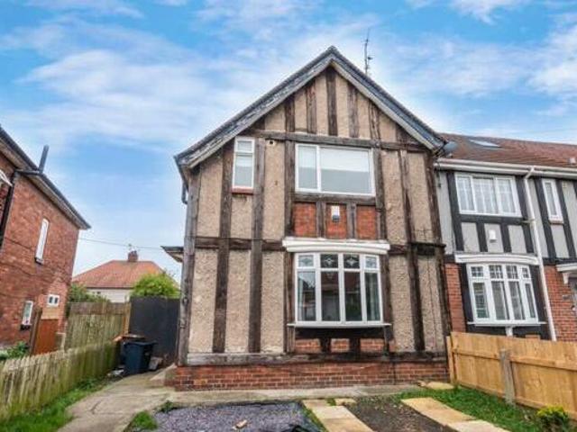 Felstead Crescent, Ford Estate, 3 Bedroom Semi detached