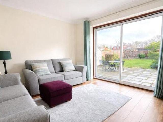 Felstead Road, South Orpington, 2 Bedroom Bungalow