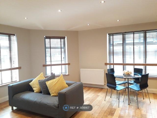 Ferdinand Street, London NW1, 3 bed flat to rent, £3,850 pcm | PrimeLocation