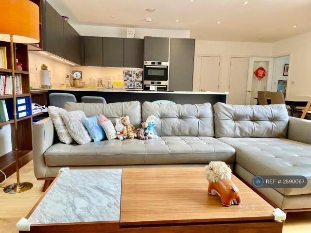 Fergus Street, London, SE10 3 bed terraced house to rent £2,900 pcm £669 pw