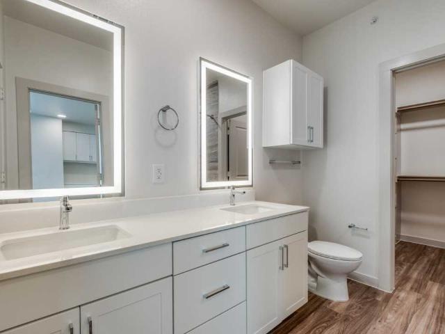 Ferguson Flats 1 Bedroom Apartment for Rent at 624 N Lancaster Ave, Dallas, TX 75203 Lake Cliff