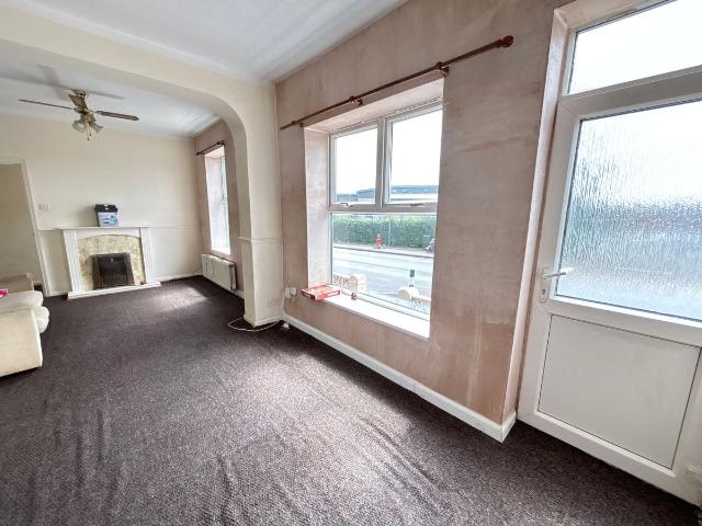 Ferham Rd, Rotherham S61, 5 bed end terrace house to rent, £1,400 pcm | PrimeLocation
