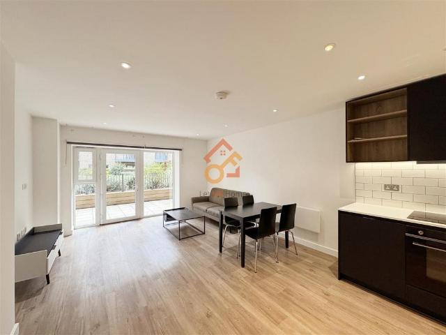 Fermont House, 15 Beaufort Square. 1 bed flat to rent £1,950 pcm £450 pw