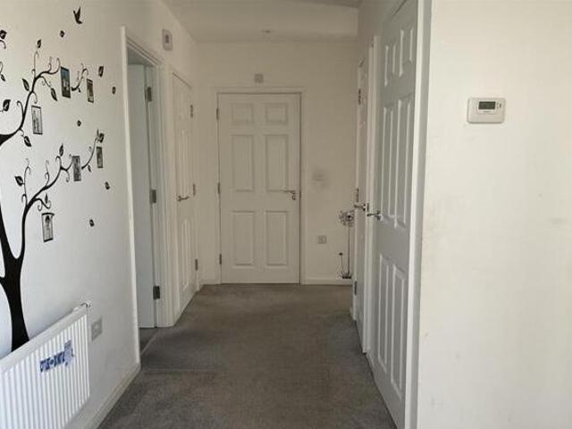 Fern Copse, Great Bookham, 2 Bedroom Ground