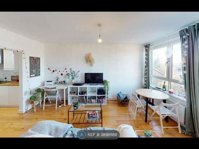 Fern Court, London SE14, 3 bed flat to rent, £3,055 pcm | PrimeLocation
