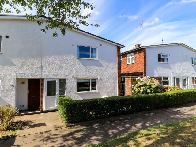 Fern Dells, Hatfield AL10, 4 bed semi detached house to rent, £1,780 pcm | PrimeLocation