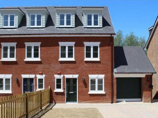 Fern Road, St. Leonards on sea, 4 Bedroom Semi detached