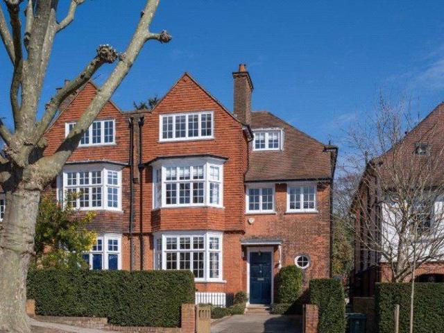 Ferncroft Avenue, London NW3, 2 bed flat to rent, £2,800 pcm | PrimeLocation