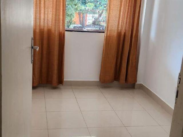 714 Norte 50m² 2 Quartos Bem ventilado e iluminado Acesso pela W4 Ótimo custo benefício