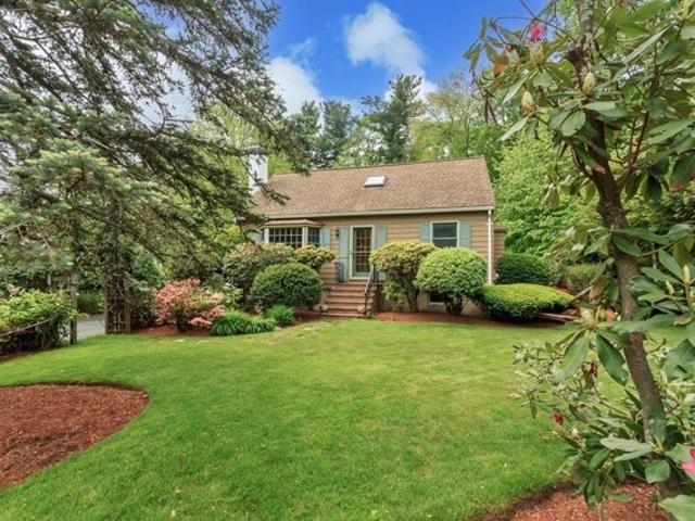 Fernglade Rd, Burlington, Home For Sale