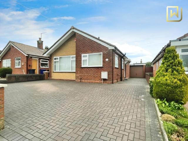 Ferndown Drive, Clayton ST5, 2 bed detached bungalow to rent, £1,100 pcm | PrimeLocation