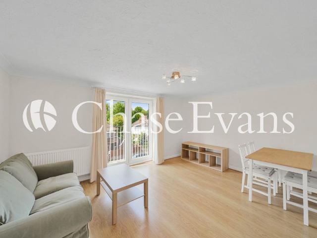 Ferndown Lodge, 260 Manchester Road, Isle Of Dogs, London E14, 2 bed flat to rent, £2,100 pcm | PrimeLocation