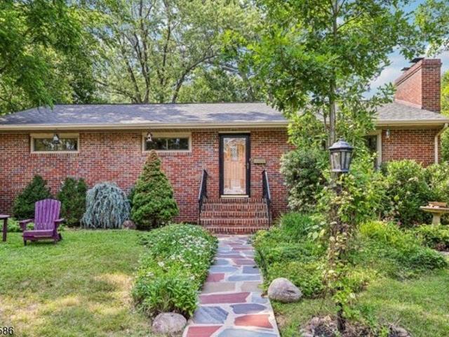 Ferndale Rd, Madison, Home For Sale