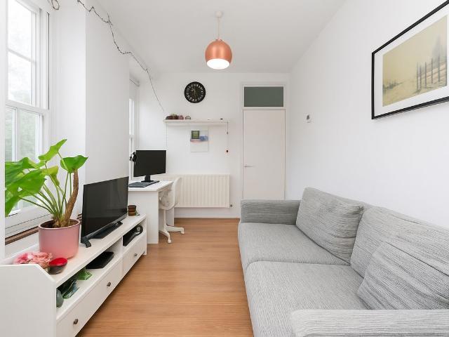 Ferndale Road, Brixton, London SW9, 1 bed flat to rent, £1,500 pcm | PrimeLocation