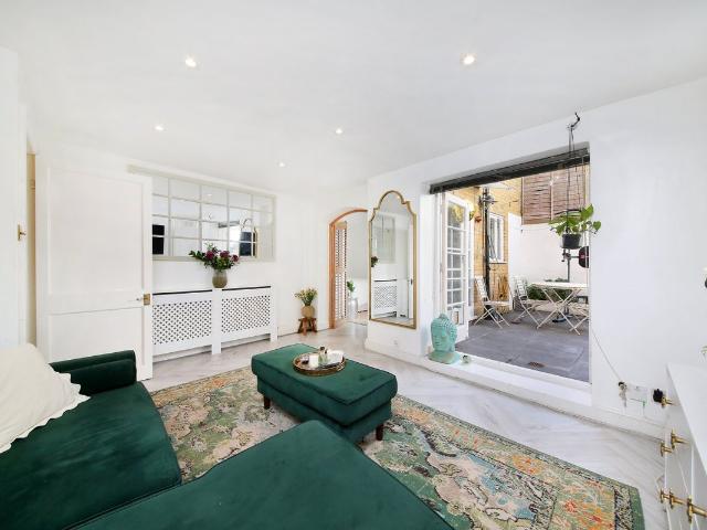 Ferndale Road, Clapham SW4, 1 bed terraced house to rent, £2,250 pcm | PrimeLocation