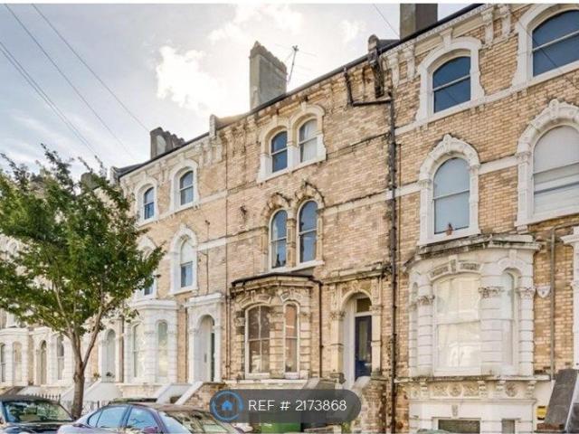 Ferndale Road, London SW4, 4 bed flat to rent, £4,580 pcm | PrimeLocation