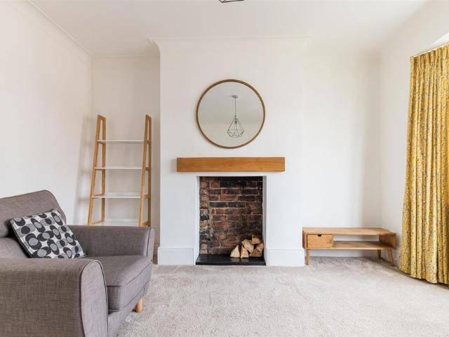 Ferndene Grove, High Heaton, Newcastle Upon Tyne