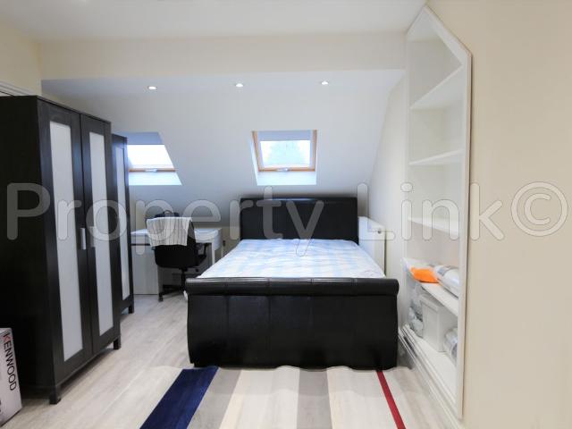 Fernhall Drive, Ilford IG4, Room to rent, £1,000 pcm | PrimeLocation