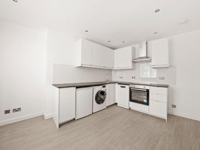 Fernhead Road, Maida Hill W9, 2 bed flat to rent, £2,500 pcm | PrimeLocation