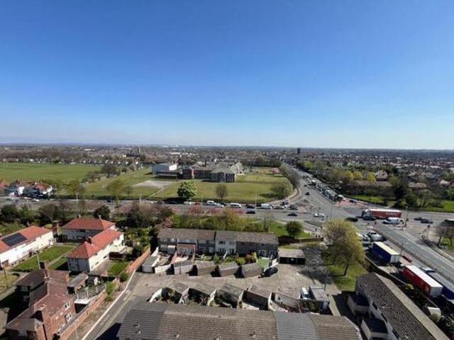 Fernhill Road, Bootle, 2 Bedroom Flat