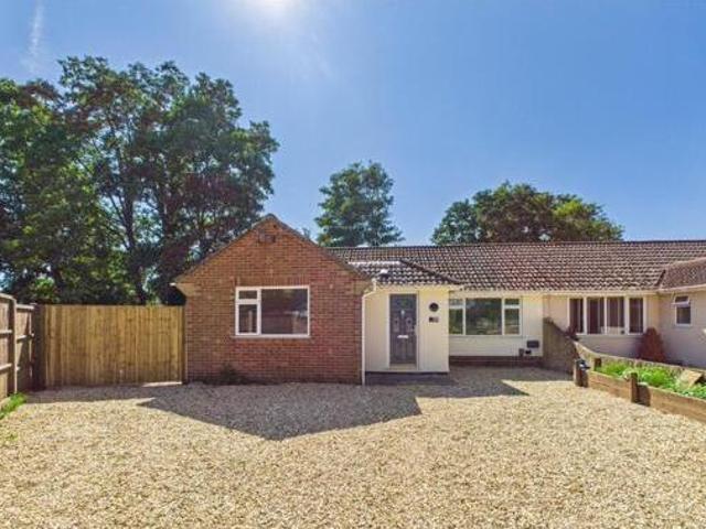 Fernhill Road, Farnborough, 3 Bedroom Bungalow