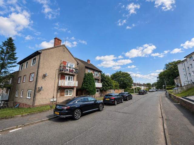 Fernhill Road, Glasgow G73, 2 bed flat to rent, £850 pcm | PrimeLocation