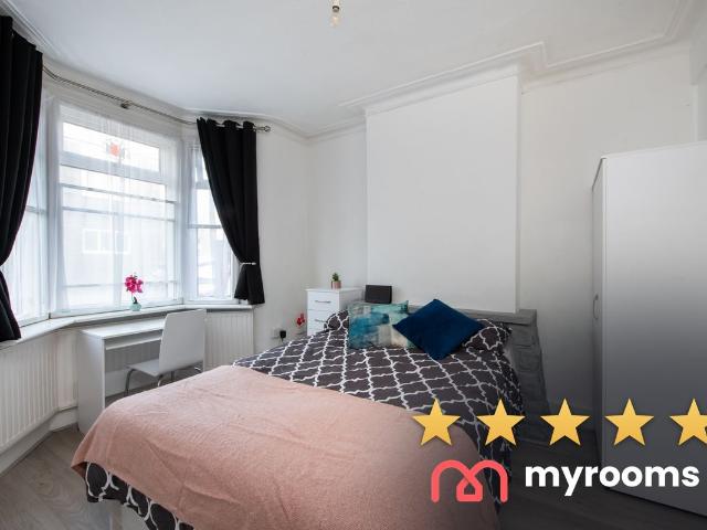 Fernhill Street, London E16, Room to rent, £998 pcm | PrimeLocation