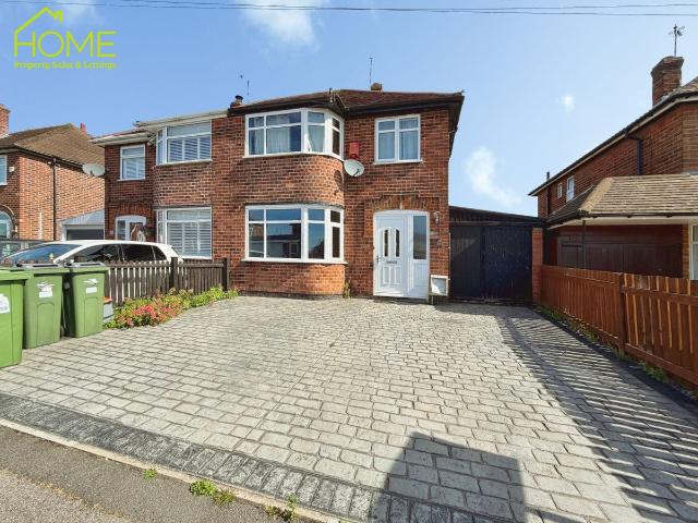 Fernhurst Road, Leicester, Leicestershire LE3, 3 bed semi detached house to rent, £1,350 pcm | PrimeLocation