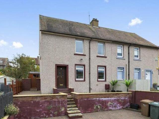 Fernieside Crescent, Ferniehill, 3 Bedroom Semi detached