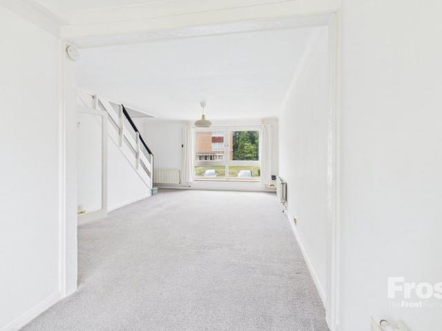 Fernley Court, Maidenhead, Berkshire SL6, 2 bed maisonette to rent, £1,500 pcm | PrimeLocation