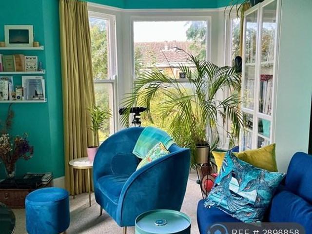 Fernlea Close, Cambridge, CB1 2 bed flat to rent £1,600 pcm £369 pw