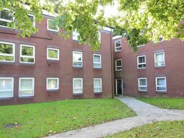 Fernlea, Heaton Moor Road, Heaton Moor, Stockport, 2 bedroom.
