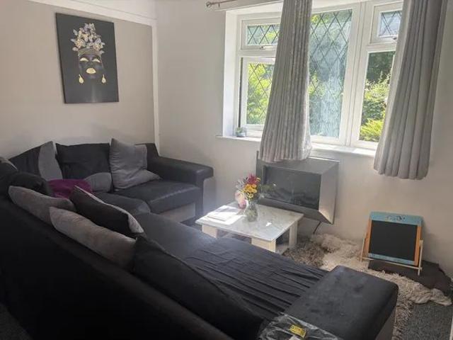 Fernleigh, Northwich, Cheshire, CW8 4AY