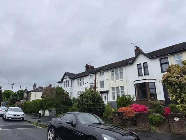 Fernleigh Road, Giffnock 3 bed terraced house to rent £1,895 pcm £437 pw