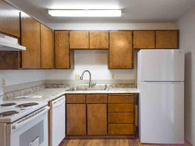 Ferns Apartments 1 Bedroom Apartment for Rent at 221 Ne Birch Ave, College Place, WA 99324