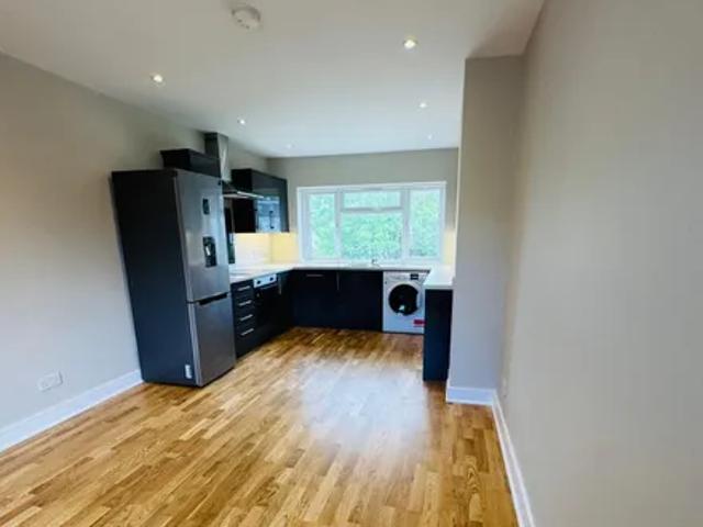 Fernwood Avenue, London, HA0 2HA, United Kingdom | 3 bed house for rent #167777469 | Rentberry
