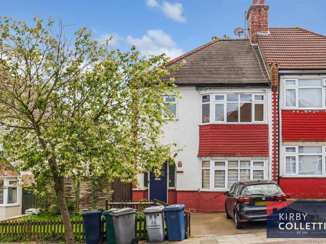 Fernwood Crescent, London 1 bed maisonette to rent £1,650 pcm £381 pw