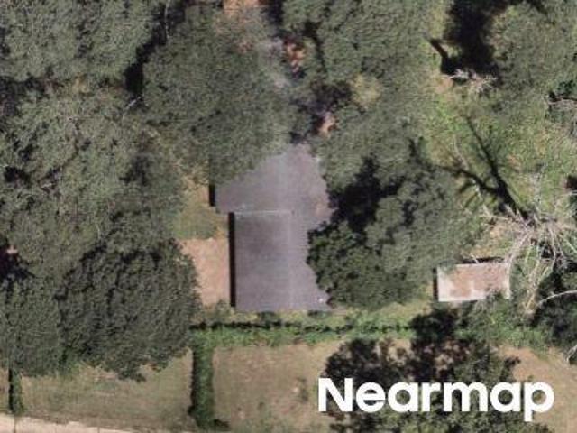 Fernwood Dr