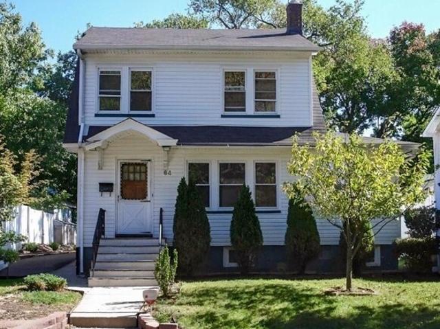 Fernwood Rd, Maplewood, Home For Sale