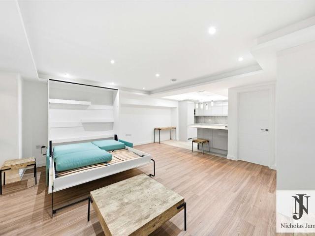 Ferntower Road, Highbury, London, N5 2JG Studio to rent £1,850 pcm £427 pw