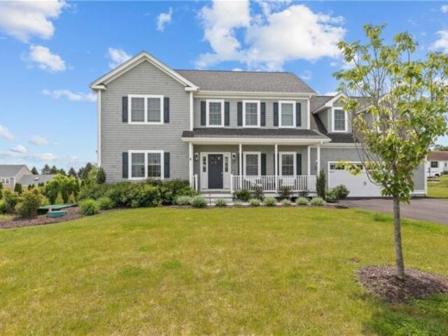 Ferreira Ave, Portsmouth, Home For Sale