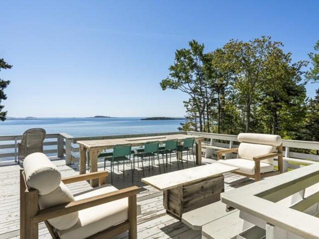 Ferris Rd, Harpswell, Home For Sale