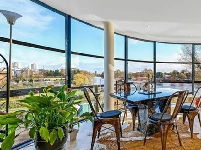 Ferry Wharf, London, TW8 0AW, United Kingdom | 2 bed apartment for rent #130736542 | Rentberry