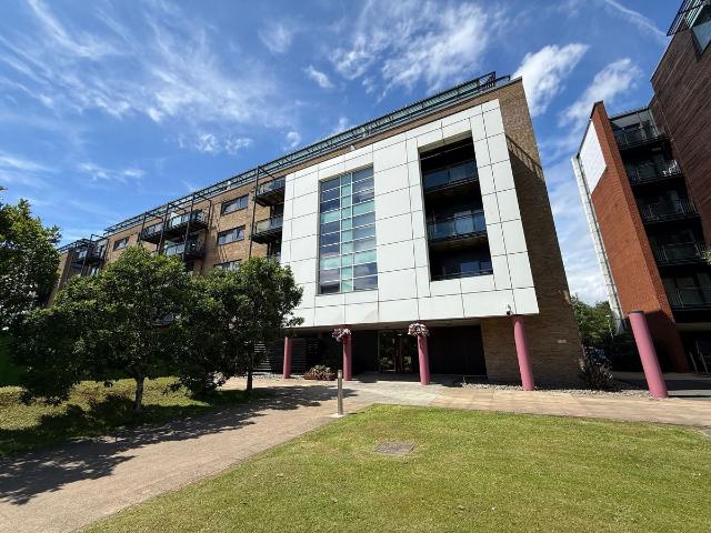 Ferry Court, Cardiff CF11, 2 bed flat to rent, £1,300 pcm | PrimeLocation